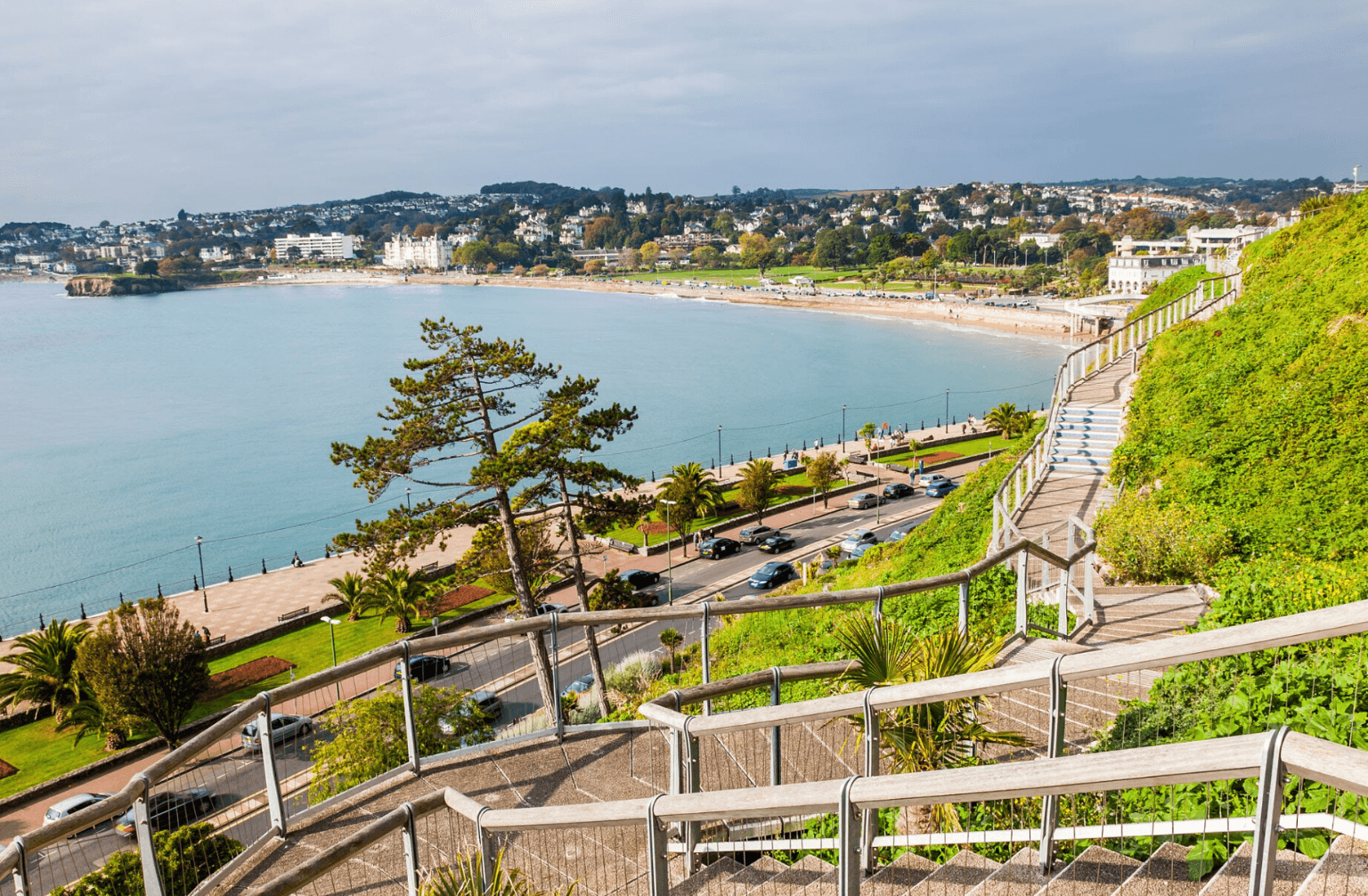 INTERCÂMBIO EM TORBAY - Day One Intercâmbios™